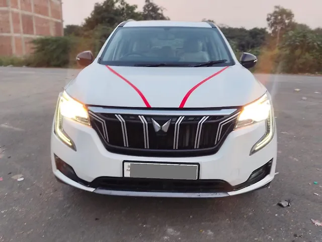 Used 2023 Mahindra Old Generation XUV700 AX 5 Diesel AT 7 STR [2021 ...