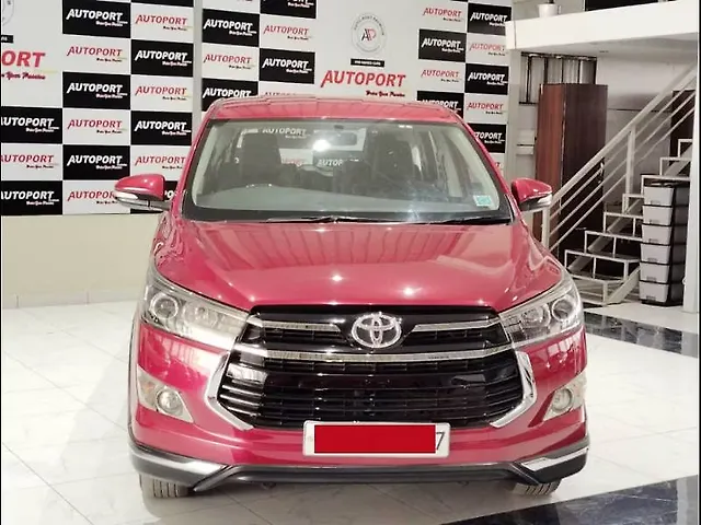 Used 2017 Toyota Innova Crysta [2016-2020] Touring Sport Diesel MT ...