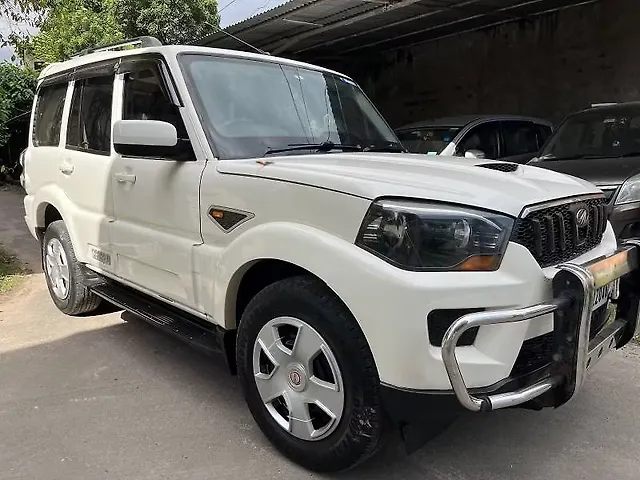 Used 2017 Mahindra Scorpio [2014-2017] S6 Plus Intelli-Hybrid for sale ...