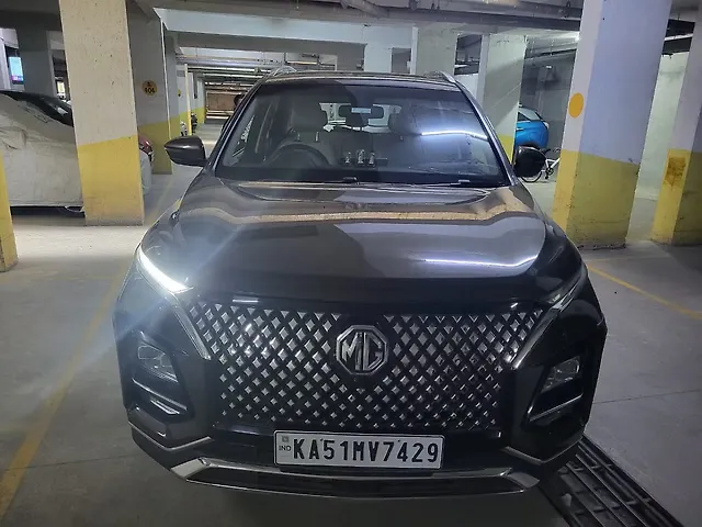Used 2023 MG Hector Plus Savvy Pro 1.5 Turbo Petrol CVT 6 STR for sale ...