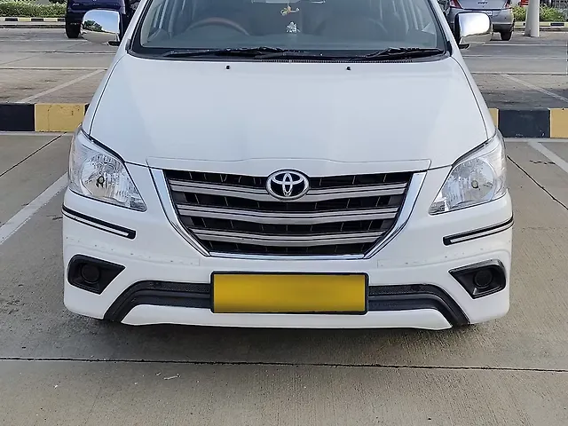 Used 2014 Toyota Innova [2013-2014] 2.5 G 8 STR BS-IV for sale in ...