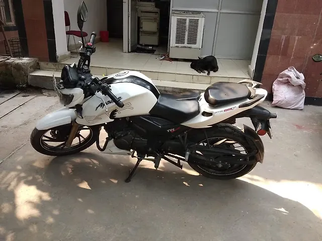 Used 2017 TVS Apache RTR 200 4V FI for sale in Gurgaon at Rs.56,000 ...