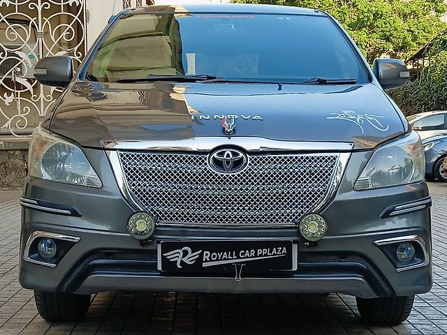 Used 2014 Toyota Innova [2013-2014] 2.5 ZX 7 STR BS-III for sale in ...