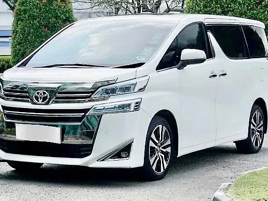Used 2022 Toyota Vellfire [2020-2023] Hybrid for sale in Delhi at Rs.83 ...