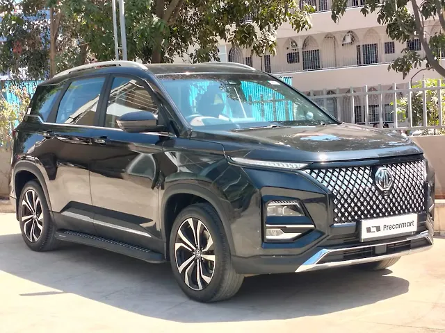 Used 2023 MG Hector Plus Savvy Pro 1.5 Turbo Petrol CVT 6 STR for sale ...