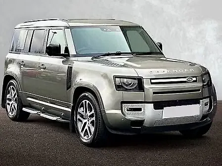 Used 2024 Land Rover Defender 110 HSE 2.0 Petrol for sale in Delhi at ...