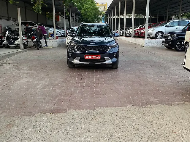 Used 2022 Kia Sonet [2020-2022] HTX 1.5 [2020-2021] for sale in Lucknow at Rs.10,75,000 - CarWale