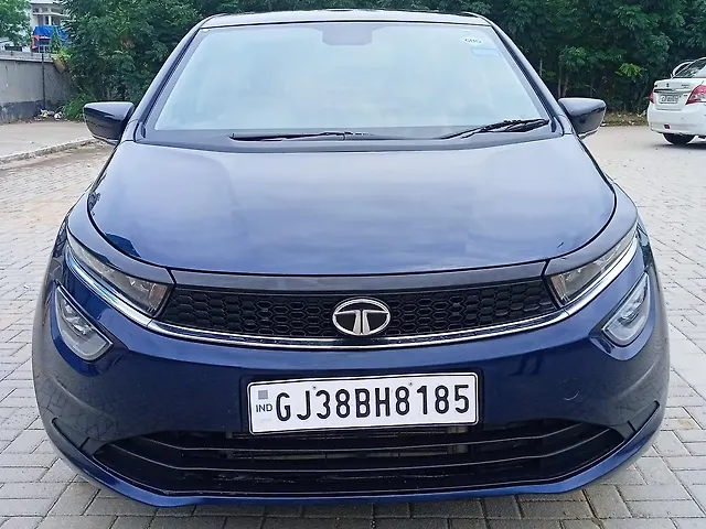 Used 2023 Tata Altroz [2020] XZ Plus (O) (S) iCNG for sale in Ahmedabad at Rs.8,60,000 - CarWale