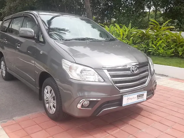 Used 2015 Toyota Innova [2015-2016] 2.5 G BS III 8 STR for sale in ...