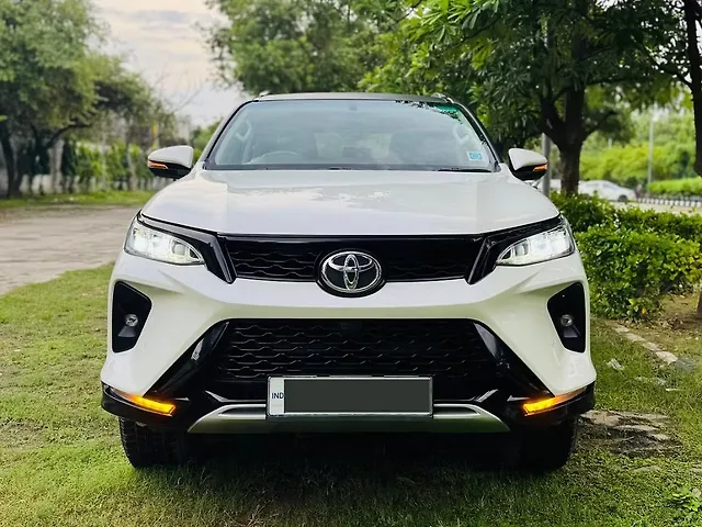 Used 2021 Toyota Fortuner Legender 4X2 2WD Diesel Turbo Automatic Dual ...