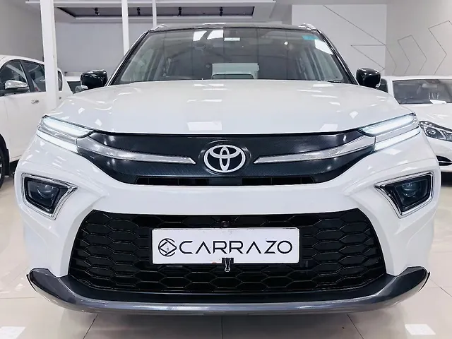 Used 2023 Toyota Urban Cruiser Hyryder V Hybrid [2022-2023] for sale in ...