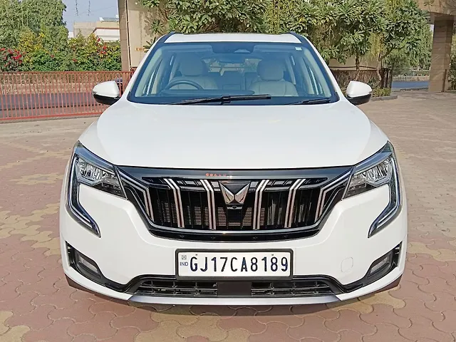 Used 2022 Mahindra Old Generation XUV700 AX 7 Diesel AT 7 STR [2023 ...