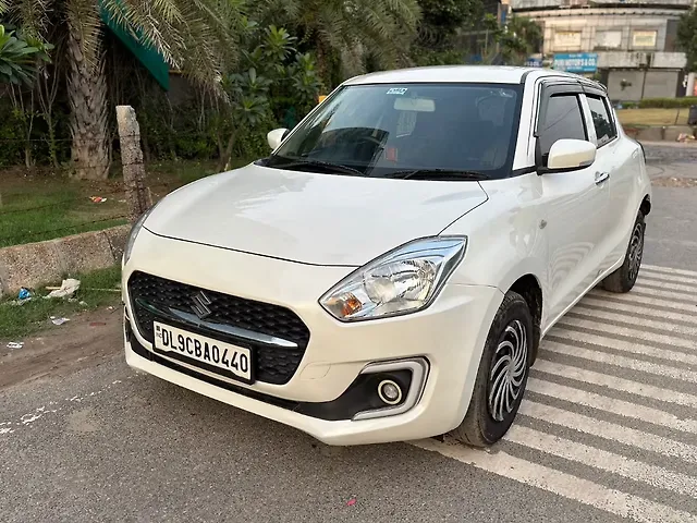 Used 2022 Maruti Swift LXi for sale in Delhi at Rs.5,25,000 - CarWale