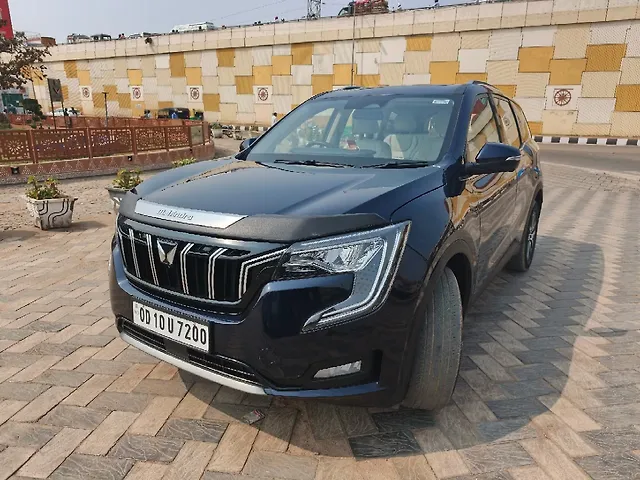 Used 2022 Mahindra Old Generation XUV700 AX 7 Diesel AT Luxury Pack 7 ...