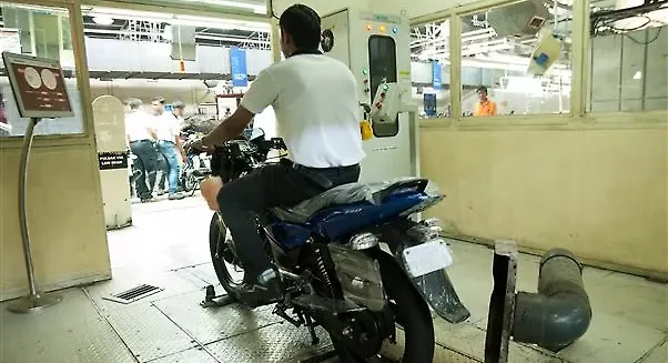 Exclusive: Bajaj Chakan plant visit - Bikewale