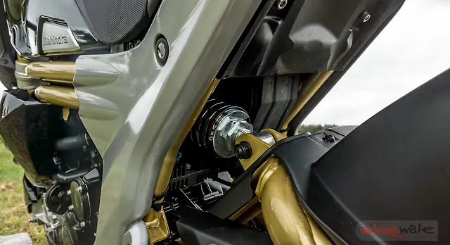 Mahindra Mojo: First Ride Review - BikeWale