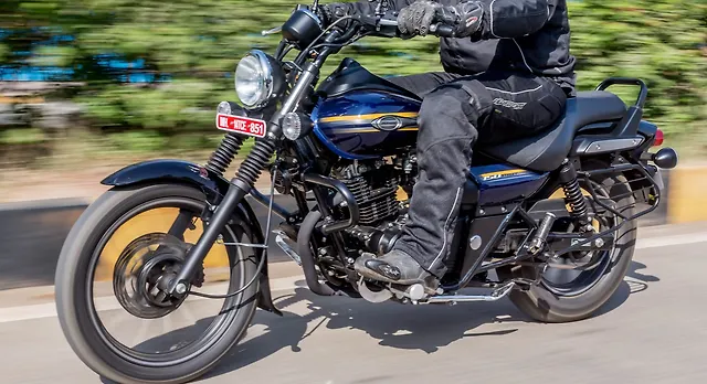 Bajaj Avenger 150 Street First Ride Review - BikeWale