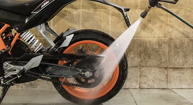 6 basic tips for cleaning your motorcycle - Bikewale
