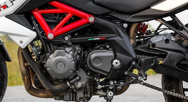 Benelli TNT 600i ABS First Ride Review - BikeWale