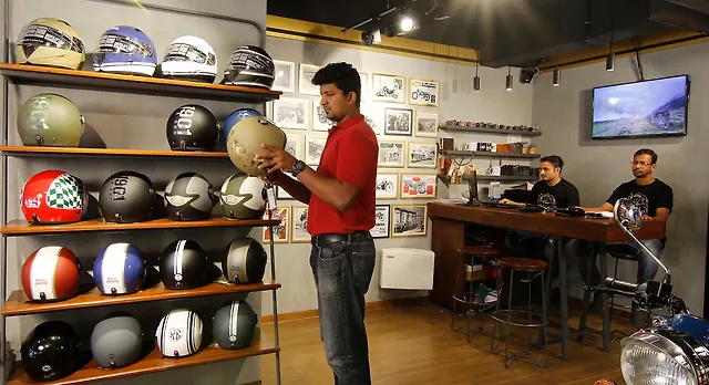 Royal Enfield Gear Store Review - Bikewale