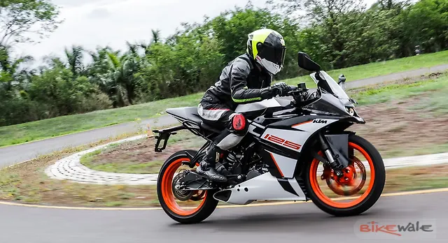 KTM RC 125 First Ride Review - BikeWale