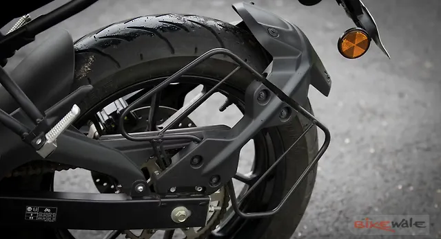 Yamaha MT-15: Road Test Review - BikeWale