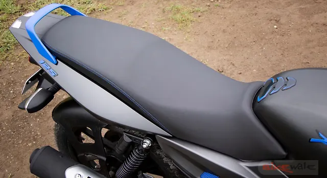 Bajaj Pulsar 125 Neon: First Ride Review - BikeWale