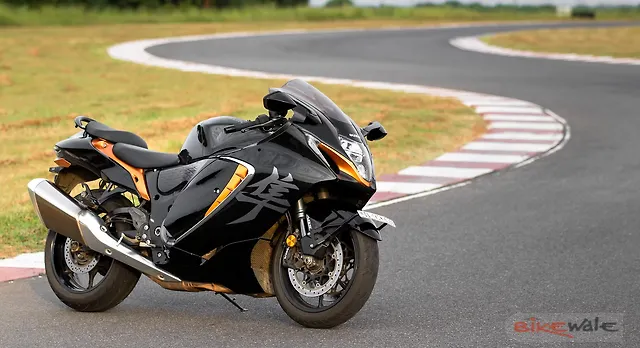 Suzuki Hayabusa Track Review: BikeWale TrackDay 2021 - BikeWale