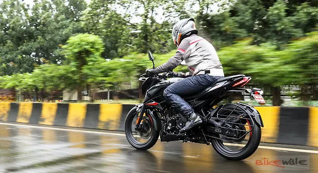 Bajaj Pulsar N160 Review: Pros and Cons - BikeWale