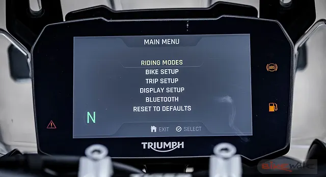 Triumph Tiger 900 GT: Roadtest Review - BikeWale