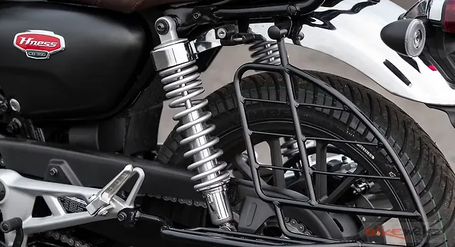 Honda CB350: Road Test Review - BikeWale