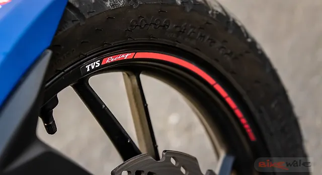 2021 TVS Apache RTR 200 4V: Road Test Review - BikeWale