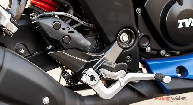 2021 TVS Apache RTR 200 4V: Road Test Review - BikeWale