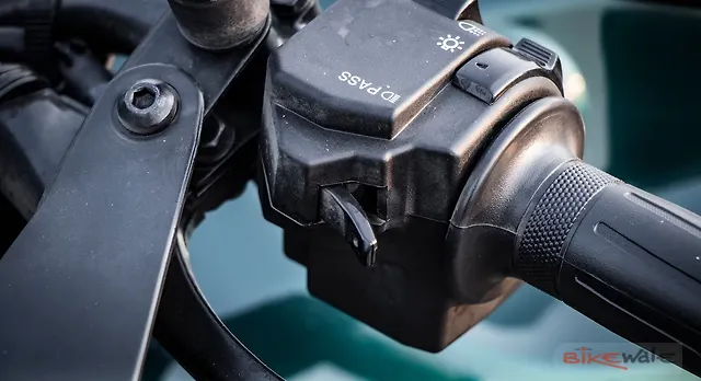 2021 Yamaha FZ-S 25 : Roadtest Review - BikeWale