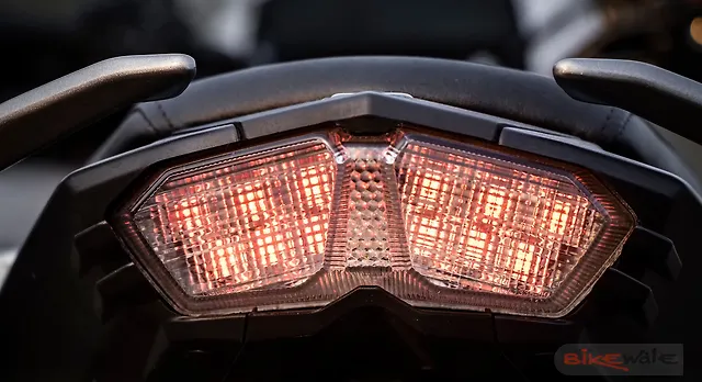 2021 Yamaha FZ-S 25 : Roadtest Review - BikeWale