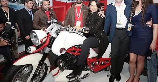 Vardenchi launches T5 bike in India - BikeWale