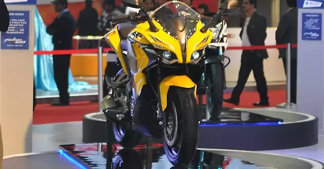 Bajaj Pulsar SS400 to come this June? - BikeWale