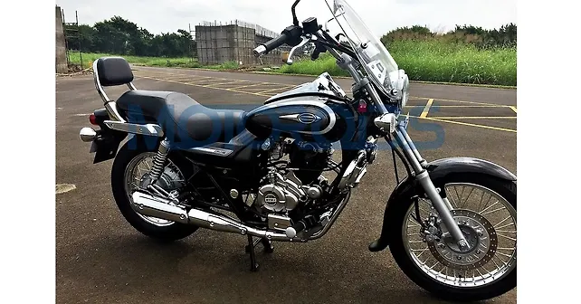 New Bajaj Avenger spied once again - BikeWale