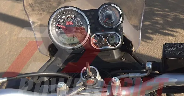 Royal Enfield Himalayan instrument console spied - BikeWale
