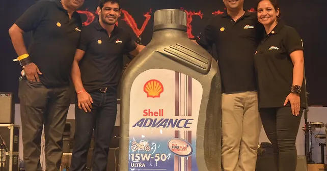 Shell Lubricants launch new Superbike engine oil in India - BikeWale