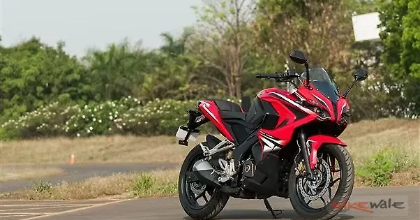 Top 3 most popular premium bikes in May - BikeWale