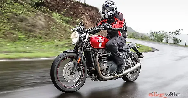 Triumph owners called in to break world record - BikeWale
