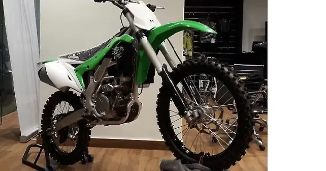 2018 Kawasaki KX250F launched in India - BikeWale