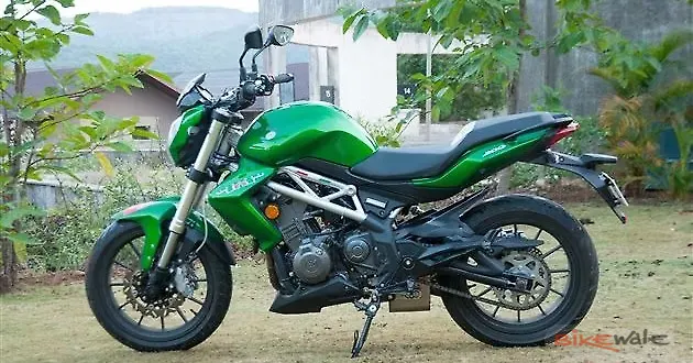 Benelli to unveil new TNT 300 and new engine prototypes at EICMA - BikeWale