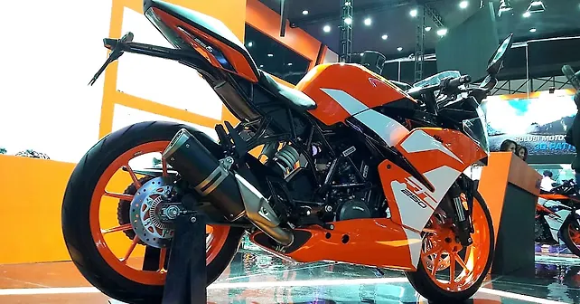 KTM unveils RC 250 Special Edition in Indonesia - BikeWale