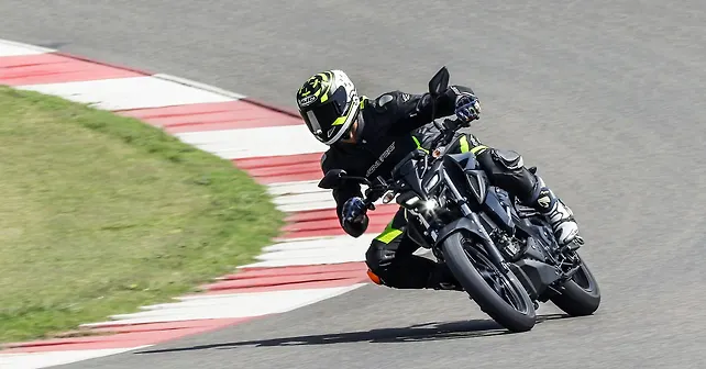 Yamaha MT15 Launch Ride Photo Gallery - BikeWale