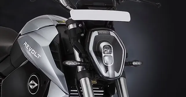 Revolt RV300 – Top 5 highlights - BikeWale