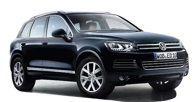 Volkswagen Touareg - Images, Colors & Reviews - CarWale
