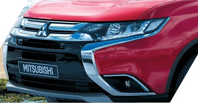 Mitsubishi Outlander Outer View - CarWale