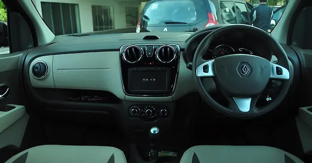 Renault Lodgy Dashboard - CarWale